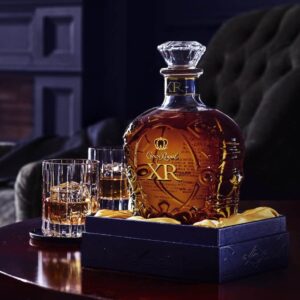 Crown Royal XR (EXTRA RARE) 750ml | Whiskypedia
