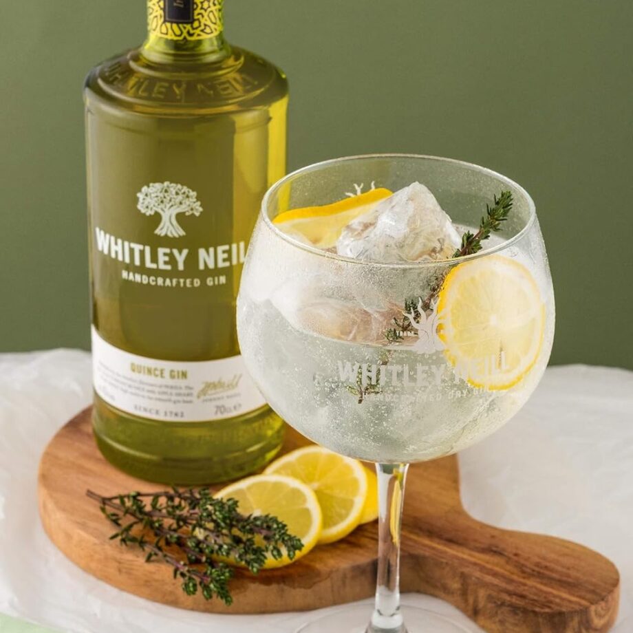 GIN WHITLEY NEILL QUINCE 700ML | Whiskypedia