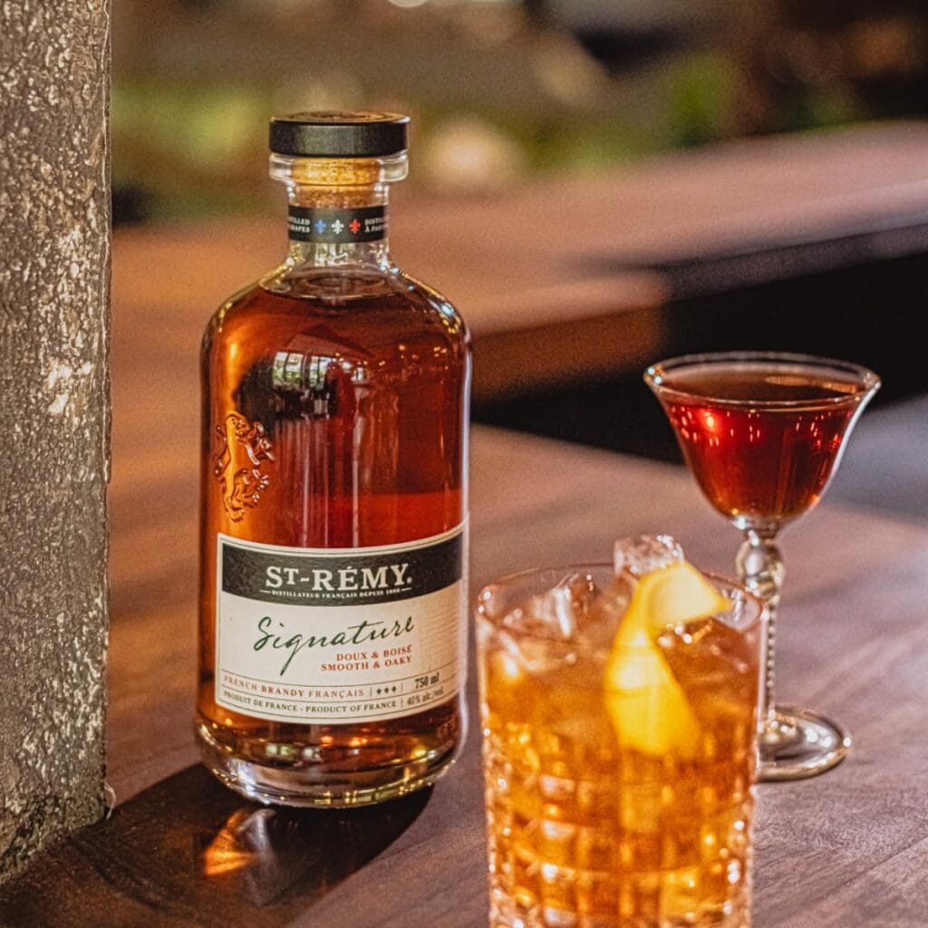 BRANDY ST. REMY Signature 700ml | Whiskypedia