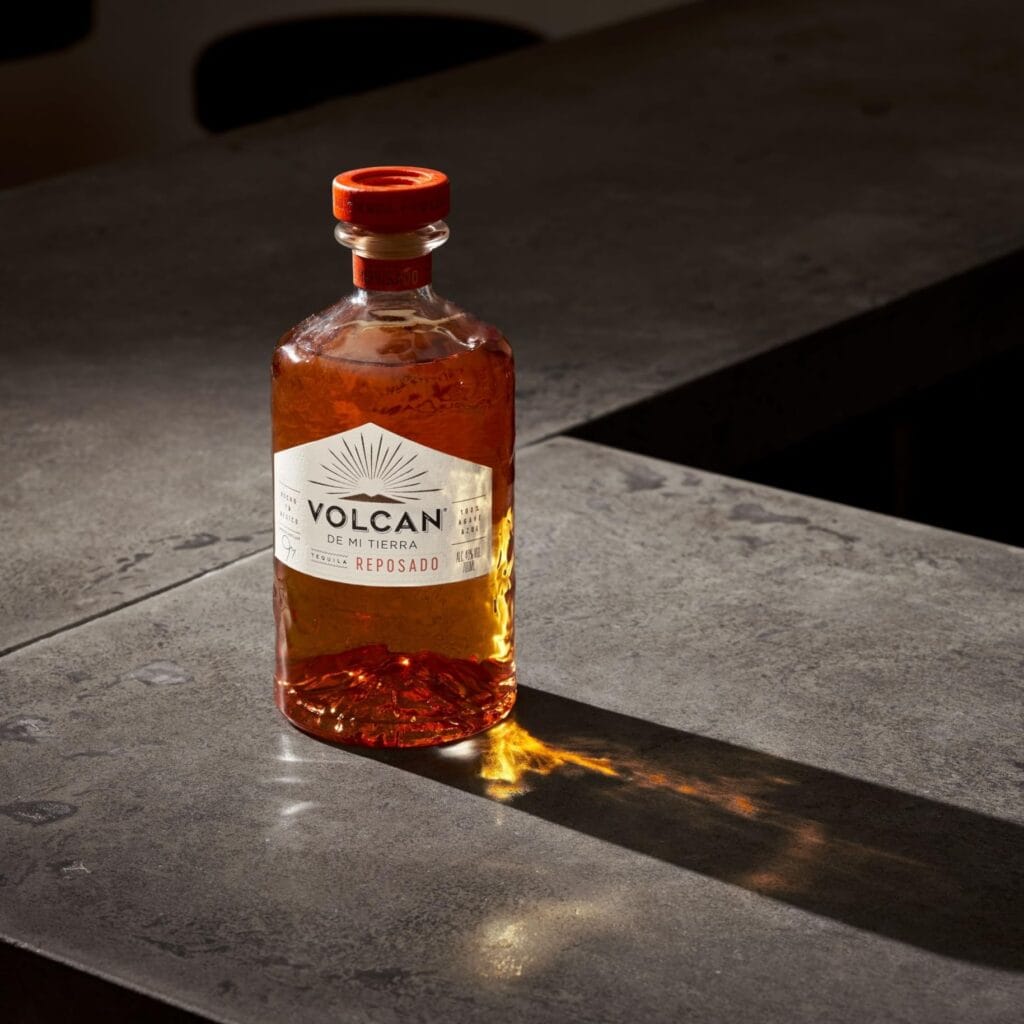 Tequila Volcan de mi tierra Reposado 700ml | Whiskypedia